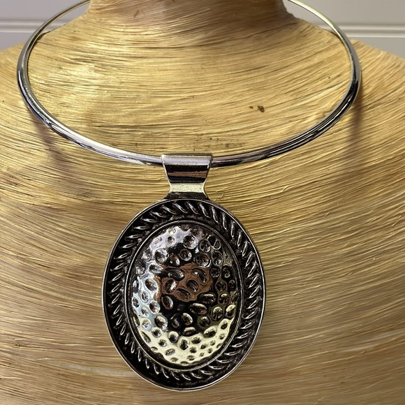 Erica Lyons | Jewelry | Erica Lyons Hammered Silver Enhancer Necklace ...